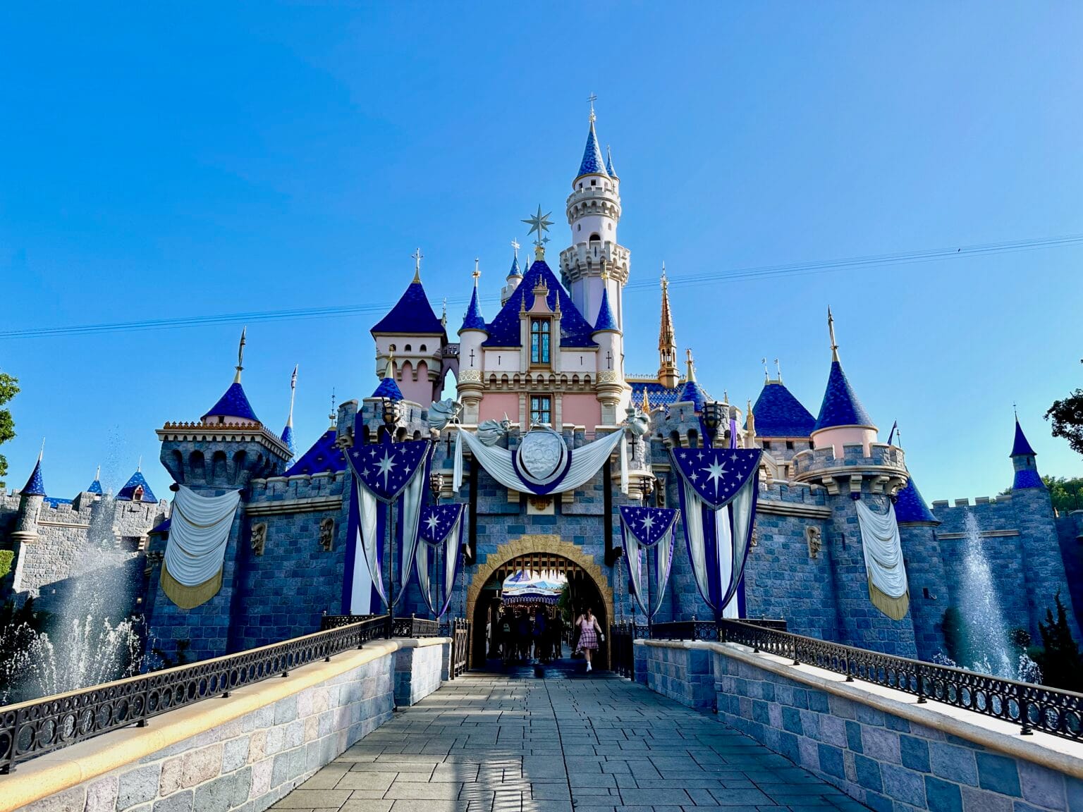 Comparing Disney Parks: Why go to Disneyland? - Pixie Packing Travel Co